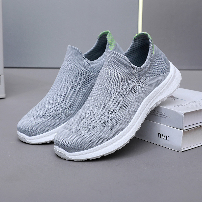 Z4077 Colorful sports shoes are comfortable and ... Buy on FlyLink